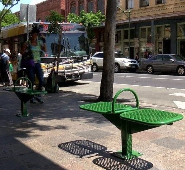 Emeryville’s bus stop benches – Sacramento Transit Advocates and Riders ...